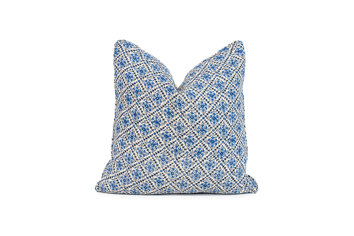 Blue Diamond Floral | 25 Mackenzie Lane